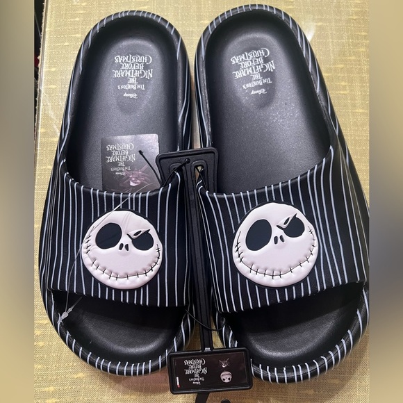 Disney | Shoes | Nwt Disney Tim Burtons Nightmare Before Christmas Mens ...